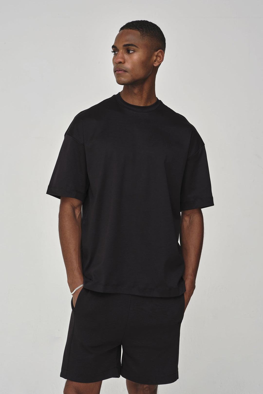 VALENZA INTERLOCK SUPIMA T-SHIRT BLACK OVERSIZED – Hombre Amsterdam